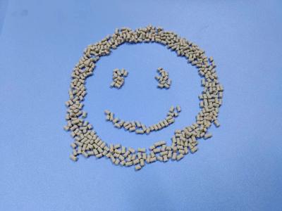 China Plastic Desiccant Masterbatch PE300 Absorbing Moisture in Recycle with Polyethylene Carrier for Injection Blowing Film Injecting Piping Sheeting Molding for sale