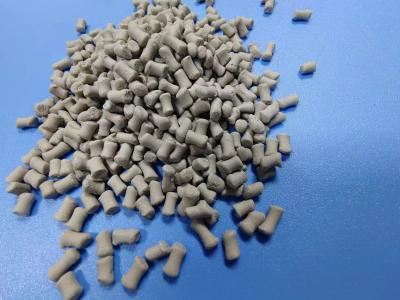 China Small Granule Size Anti-moisture Agent for Auto Feeder with PE/PP Carrier Resin for sale