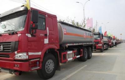 Cina Azionamento della mano sinistra del camion cisterna 30CBM del combustibile del motore diesel del acciaio al carbonio in vendita