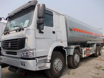 Cina HOWO76 di SINOTRUK 8 * 4 camion cisterna del combustibile della carrozza di 336HP/semirimorchio cisterna diesel in vendita