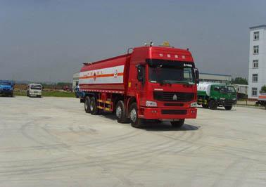 Cina Howo 35000 litri di carri armati di combustibile diesel per i camion 35000 L autocisterna del petrolio. in vendita