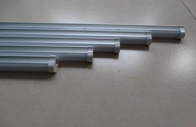 Cina 120 gradi i tubi da 5 watt LED T5 310mm 5000k/6000k Ip54, luce T5 in vendita