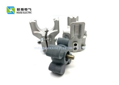 Cina L'irrigazione su misura del perno del centro di colore parte il materiale della gomma dello zinco dell'accoppiatore in vendita