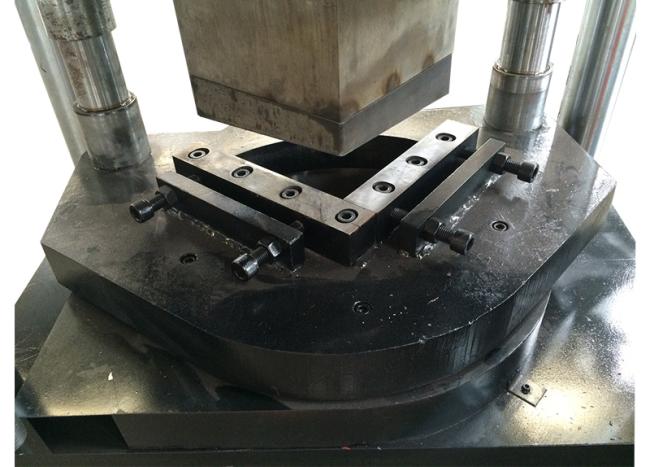 Hydraulic Notching/Marking Machine For Angles Electrical Rotary QJ200 (Patent) Hydraulic Notching/Marking Machine For Angles Electrical Rotary QJ200 (Patent)