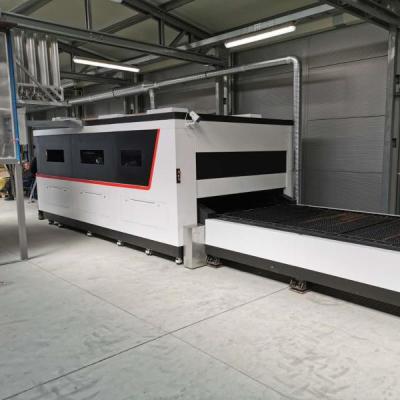 China Pioneer 3000w Cheap Best Laser Cutter 15mm Thickness Metal Cutting Machine For Small Business Te koop