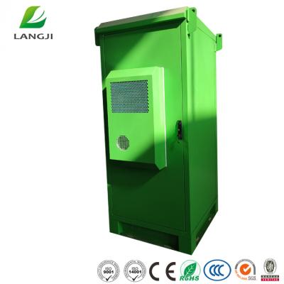 中国 二重層30Uの熱交換器が付いている屋外の電気通信のキャビネット 販売のため
