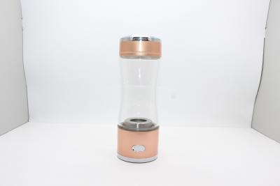 Cina Idrogeno Rich Water Bottle USB dell'oro una tazza alcalina ionizzata astuta da 280 ml in vendita