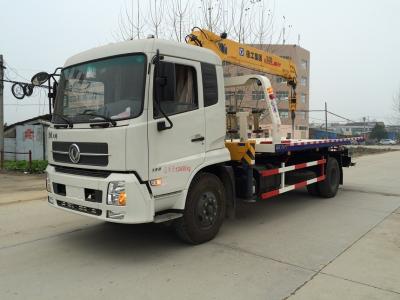 중국 Dongfeng 회복 6 톤 구조차 견인 트럭, 6.3 톤 망원경 기중기로 거치되는 평상형 트레일러 견인 트럭 판매용