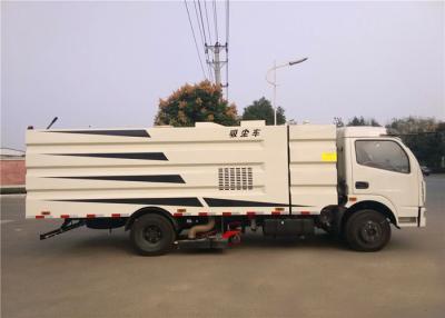 Chine Nettoyage de route de camion de balayeuse de route de Dongfeng 6CBM avec la couleur adaptée aux besoins du client à vendre