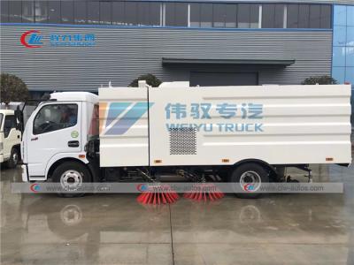 Chine Camion de balayeuse de vide d'entraînement de main gauche de Dongfeng 4X2 à vendre