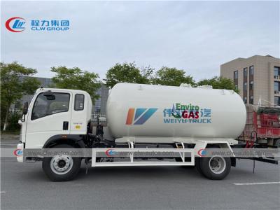 Chine HOWO 15000 litres de LPG de camion de distributeur pour le remplissage de cylindre à vendre