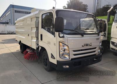 Chine Camion de balayeuse de route de vide de moteur diesel de JMC 4X2 LHD à vendre