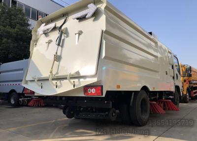 Chine Camion de balayeuse de route de vide de moteur diesel de JMC 4X2 LHD à vendre