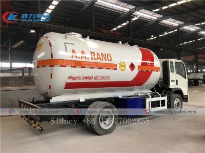 중국 분배기와 HOWO 4X2 LHD 15000 리터당 LPG 휘발유 트럭 판매용