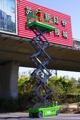 Cina Motore idraulico che determina altezza di lavoro automotrice della piattaforma 12m dell'ascensore di forbici in vendita