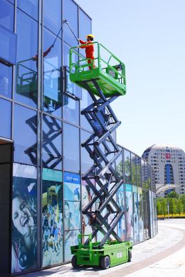 Cina Motore idraulico che determina altezza di lavoro automotrice della piattaforma 12m dell'ascensore di forbici in vendita