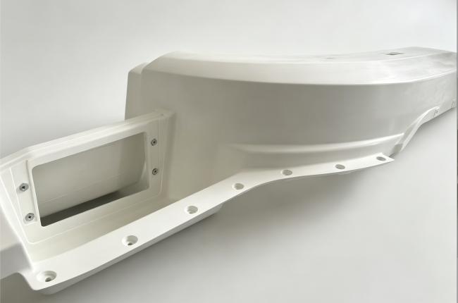 SMC commercial vehicle fender showing compact structure and flat surface