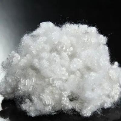 China Tecidos Poliéster Fabricado por Homem Fibras Especiarias Brancas Resistentes a Rugas à venda