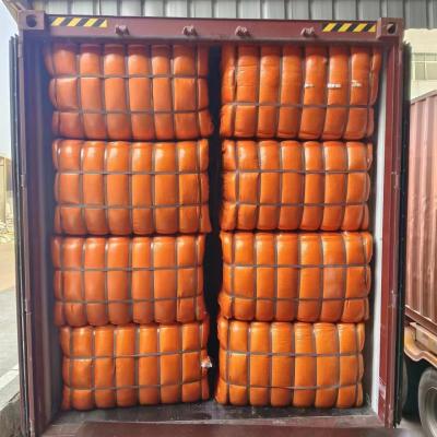 Cina Crimp Polyester Staple Fiber Medium Crimp 1.2-15dtex White Grade A in vendita