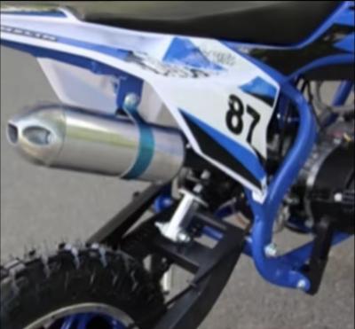 Chine 49cc refroidi à l'air 2 temps Pit Bike Capacité nominale de passagers Un siège Max. Vitesse 40km/h à vendre