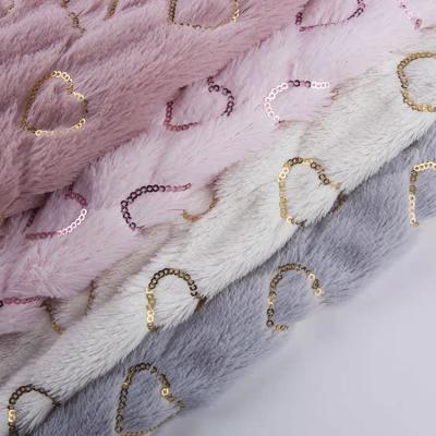 China DDP China Supplier Wholesale Shine Poly Embroidered Sequin Fabric Manufacturer Fleece Velvet Fabric for sale