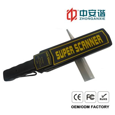 Cina Metal detector ricaricabile della bacchetta della mano, metallo che individua il FCC ROHS dell'analizzatore del corpo della bacchetta in vendita