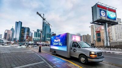 China Trailer Mounted LED Screen Signs IP68 P6 Digital Outdoor SMD3535 for sale