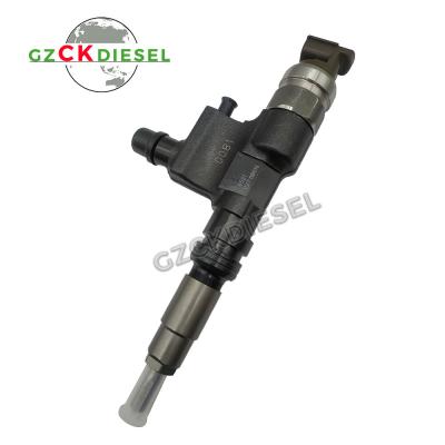 China Injetor de combustível 095000-6520 095000-6521 para motor N04C à venda