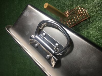 중국 1370g 스테인리스 스틸 쓰레기 트레이 안전 건강 선택 당신의 고양이의 매일 필요를 위해 판매용