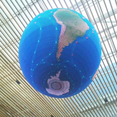 Cina L'alta definizione ha condotto la video uniformità di colore dell'esposizione della palla principale Rgb della palla/P4.8mm buona in vendita
