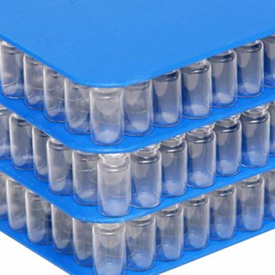 China Corrugated Plastic Cardboard Polypropylene Layer Pad Sheets for Glass Bottle Beverage Pallet Divider Board for sale