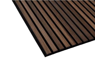 Cina Il legno impiallaccia le stecche che del MDF le mattonelle fonoassorbenti della parete classificano B1 in vendita