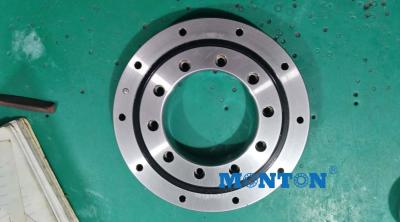 Cina XU060094 57*140*26mm ha attraversato l'insieme armonico della componente dell'ingranaggio di azionamento del robot del cuscinetto a rulli in vendita