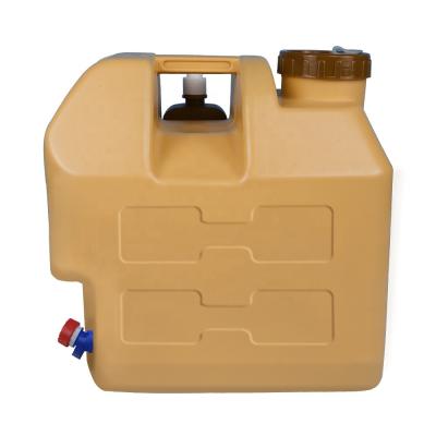 Chine L'eau campante extérieure rectangulaire de la catégorie comestible PC7 réservoir non-toxique à vendre