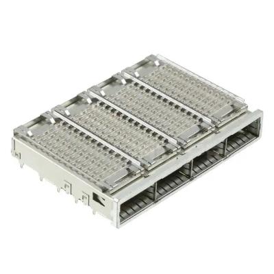 中国 TE 2227249-1 ZQSFP+ケージ・ギャング (1 x 4) 熱シンクコネクタ 28 Gb/s 販売のため