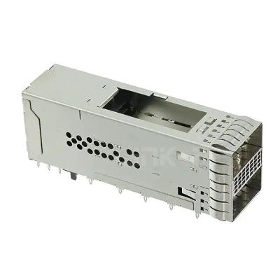 中国 2299940-4 ZQSFP+ケージアセンブリ 2 x 1 ポート 組み込み接続器 25 Gb/s 熱強化 販売のため