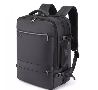 Cina zaino di Smart di funzione dell'OEM dello zaino del computer portatile di affari di 43.5cm multi per viaggiare in vendita