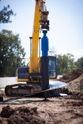 Κίνα Εκσκαφέας Σκιντ Στιερ Backhoe Loader Υδραυλική γεωτρήσεις Γη Σκοπιά γεωτρήσεις Post Hole Digger προς πώληση