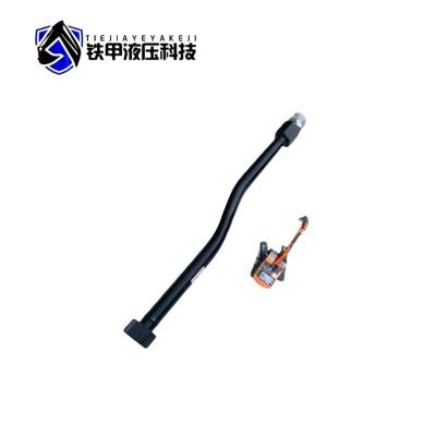 China SY55 SY60 Hydraulisch distributie-systeem boombuis en terugbuis voor graafmachine ijzerbuis Te koop