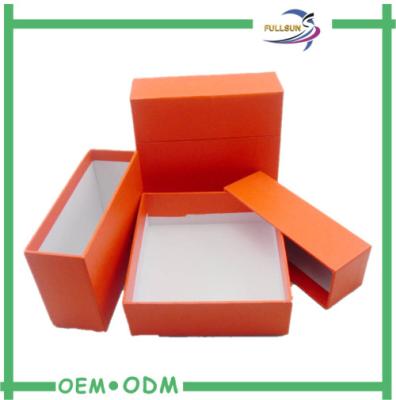 Cina Insiemi cosmetici arancio adorabili del regalo, scatola di stoccaggio di trucco del cartone in vendita