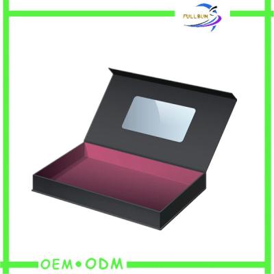 Cina Contenitori di regalo della carta delle similpelle della maglietta della laminazione di Matt per i vestiti in vendita