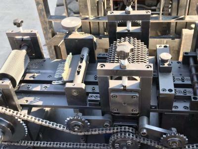 Κίνα πτερύγιο θερμαντικών σωμάτων 8mm υψηλό που διαμορφώνει τη μηχανή προς πώληση