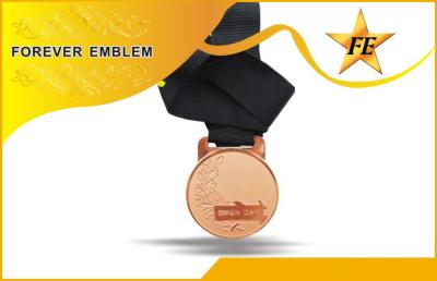 China Bronze, Versilberungs-kundenspezifische Bronzemetallmedaillen mit Schwarzem Nähen-Auf Band zu verkaufen