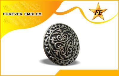 China Antike Farbmode-kundenspezifisches Metall knöpft mit Logo 3d Debossed zu verkaufen