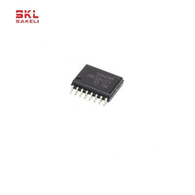 Cina Isolatore IC di potere di Manica di SI8440BB-D-ISR con l'alto minimo di tensione di isolamento su resistenza in vendita