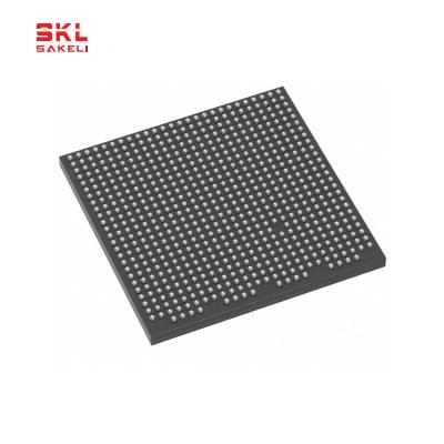 China XC5VLX30T-1FFG665I IC programável Chip Ideal For High Performance encaixou a lógica à venda