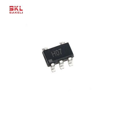 Cina Distorsione di IC Chips Low Power High-Speed Low dell'amplificatore AD8055ARTZ-REEL7 in vendita