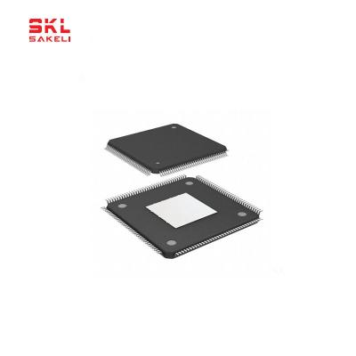 China Elementos de lógica programáveis 8Mb de IC FPGA 144K da microplaqueta de Altera EP3C10E144C8N RAM à venda
