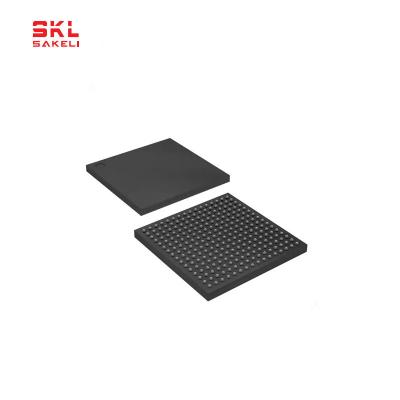 Cina Chip programmabile di EP4CE10F17C8N IC - rendimento elevato e basso consumo energetico in vendita