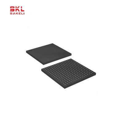 中国 8Kゲートおよび484のIOピンが付いているEP3C16F484C8NコンピュータIC破片FPGA 販売のため